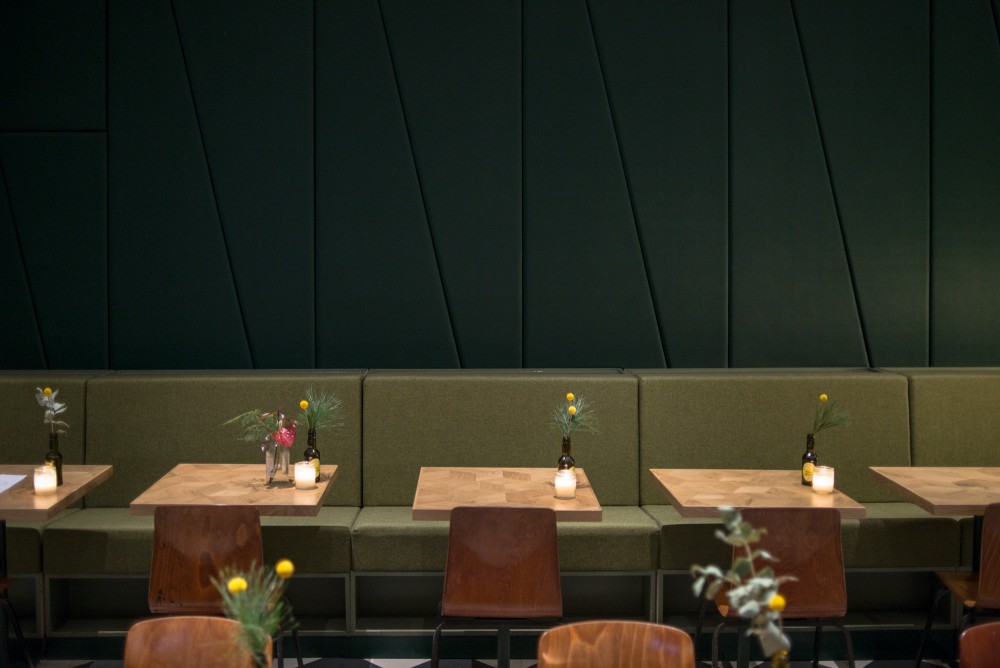 Ballroom Bar Interior – Deture